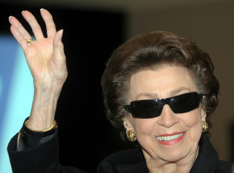 Frank Sinatra's first wife, Nancy, dies at 101